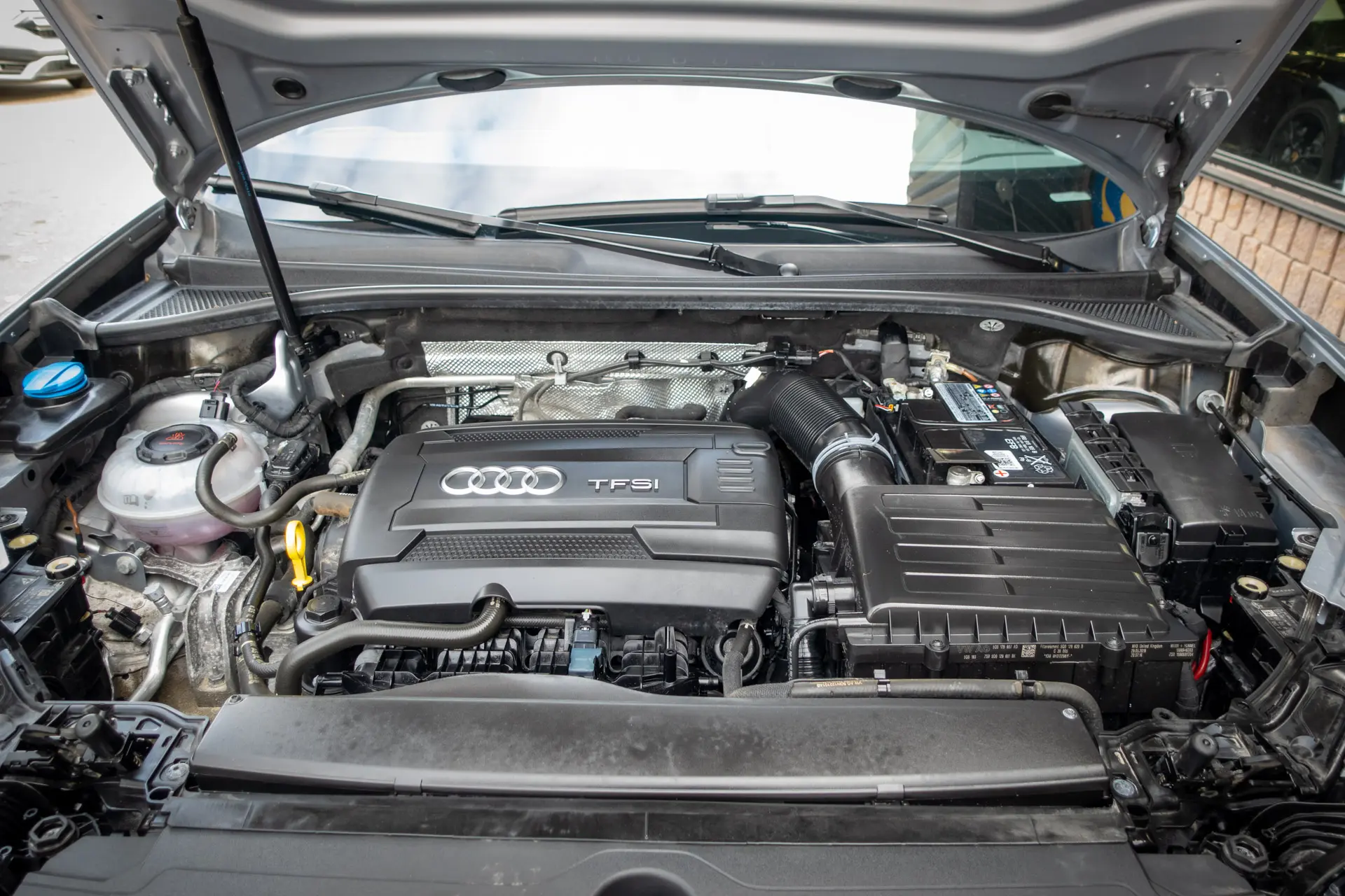 2019 Audi Q3 Komfort quattro - Lee's Fine CarsLee's Fine Cars