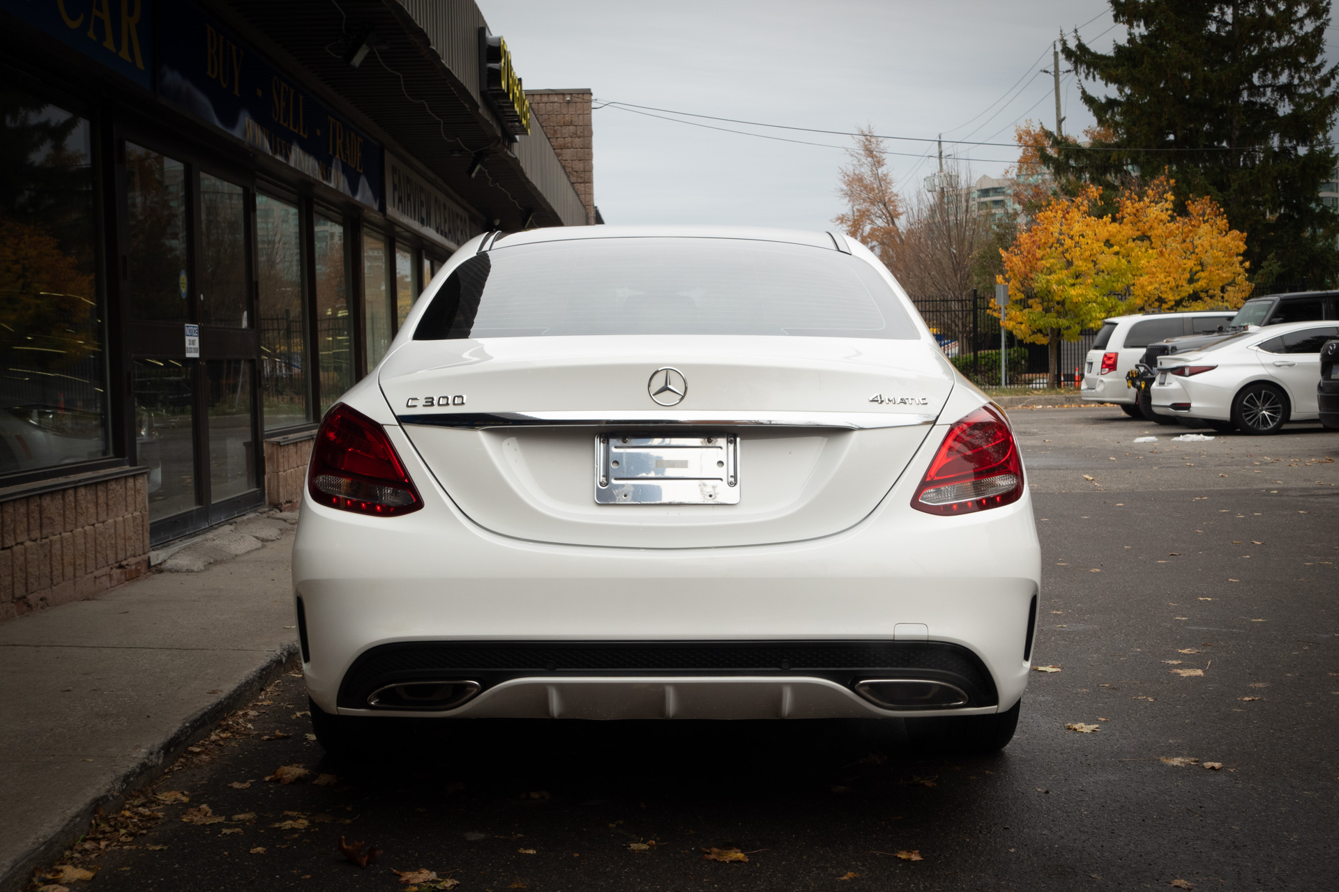 2015 Mercedes-Benz C300 4MATIC - Lee's Fine Cars
