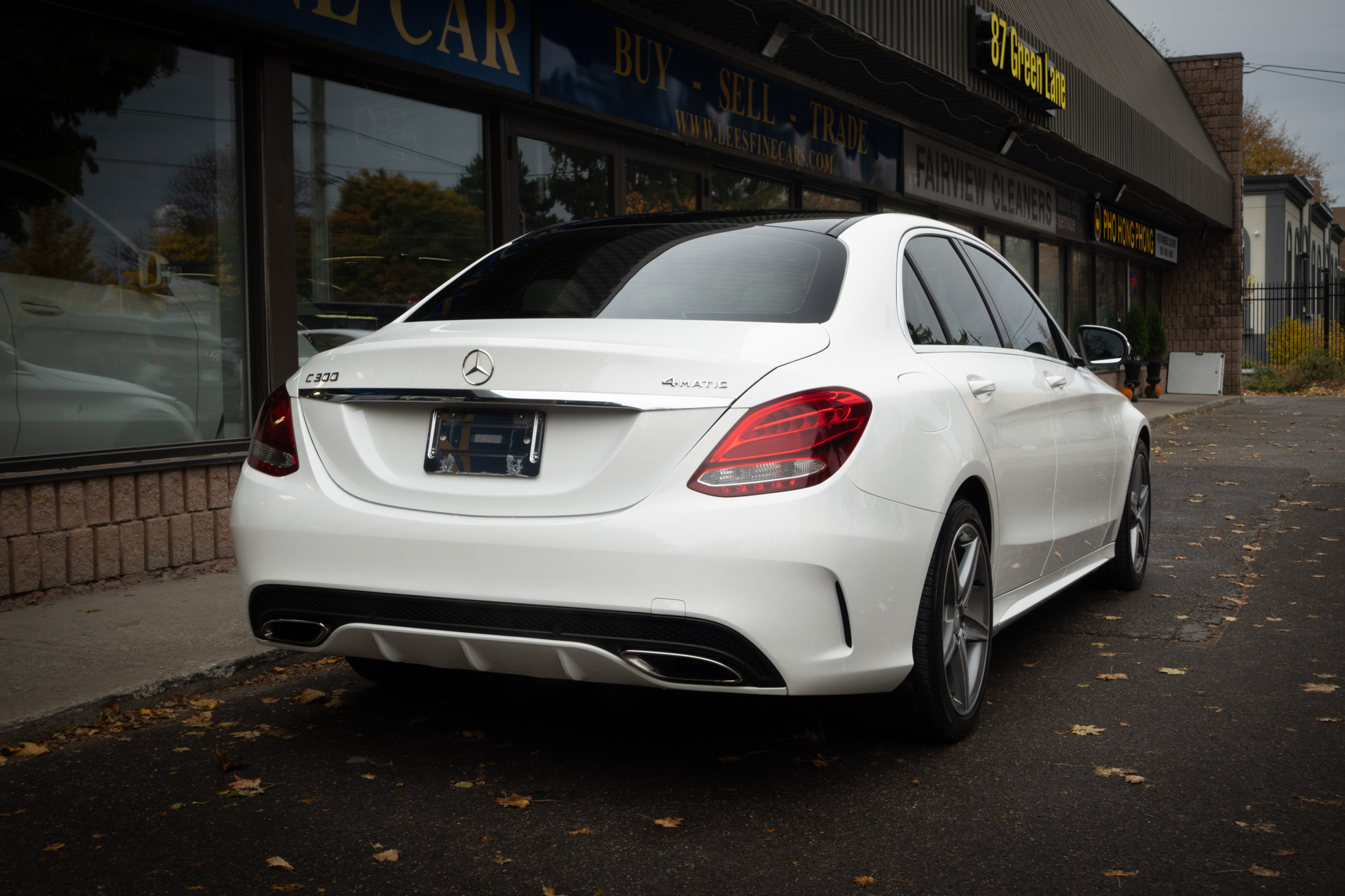 2015 Mercedes-Benz C300 4MATIC - Lee's Fine Cars
